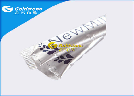 วางชิ้นส่วนของชิ้นส่วนของชิ้นส่วนที่เป็นของ Easy Tear Stick Kit